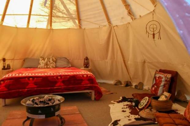 Host Spotlight: Rob and Sandi and their Desert Ranch Glamping Rentals