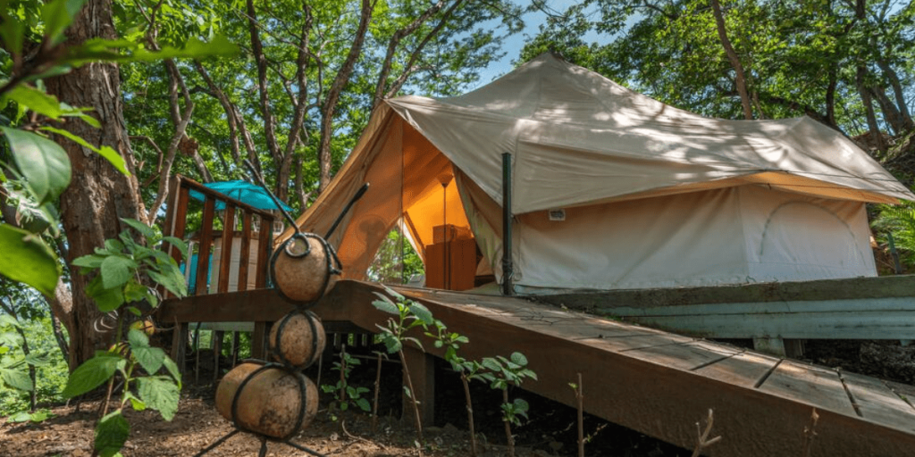 Marketing tips to attract more guests to your glamping site - Glamping ...